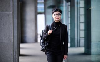 Who stands behind elea? - elea